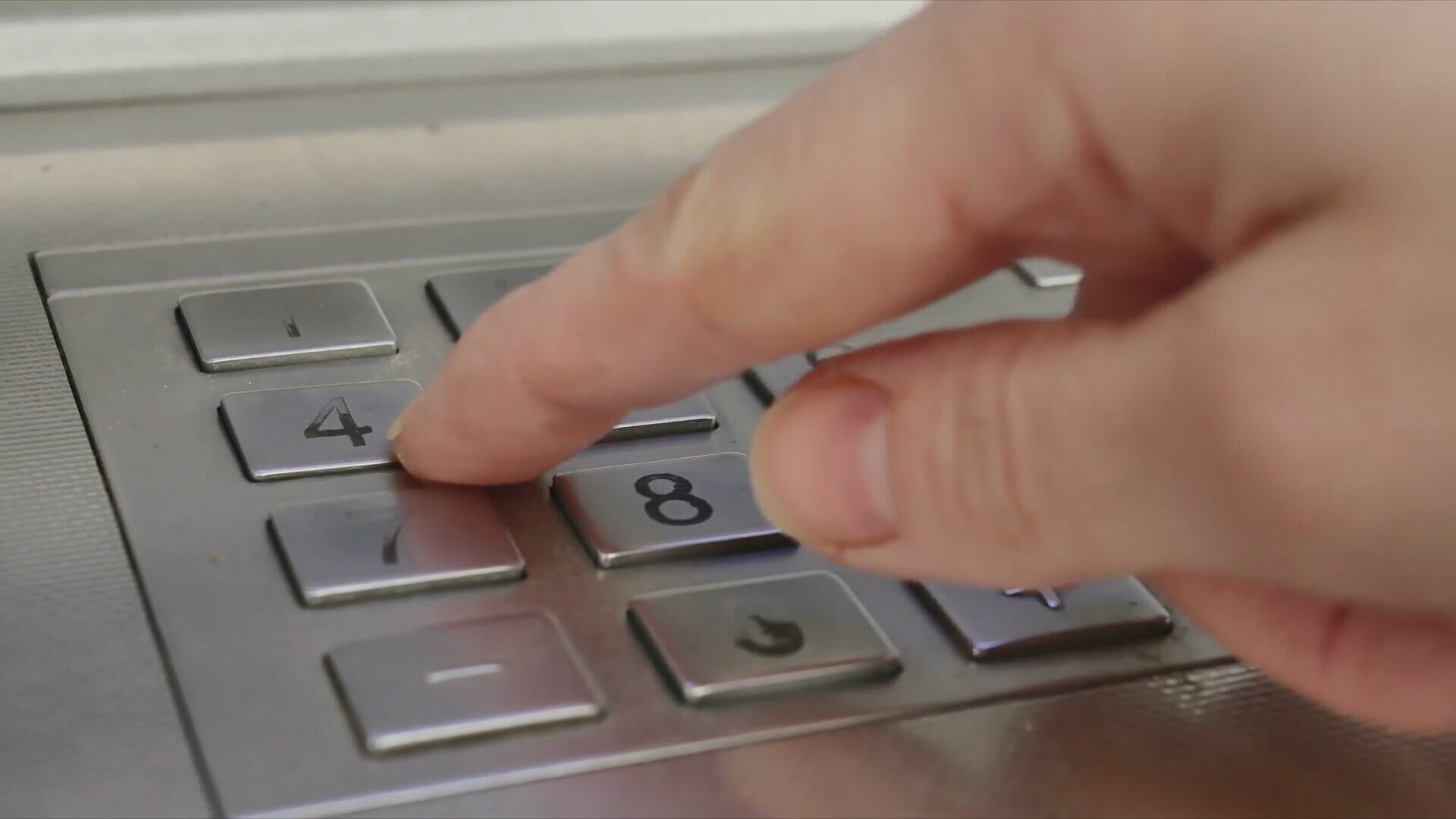 Velike novosti u odnosu banaka prema klijentima, no neki će ostati ...