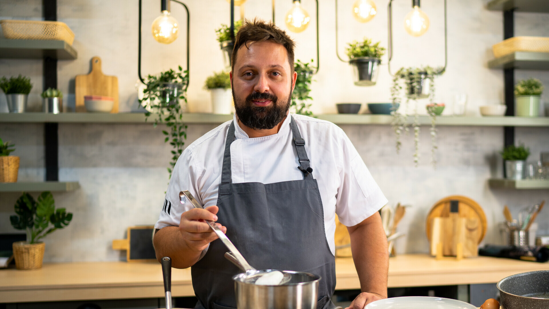 Chef Mario Mihelj zove na brunch: Jedi koliko možeš u Maredu za 25 eura ...