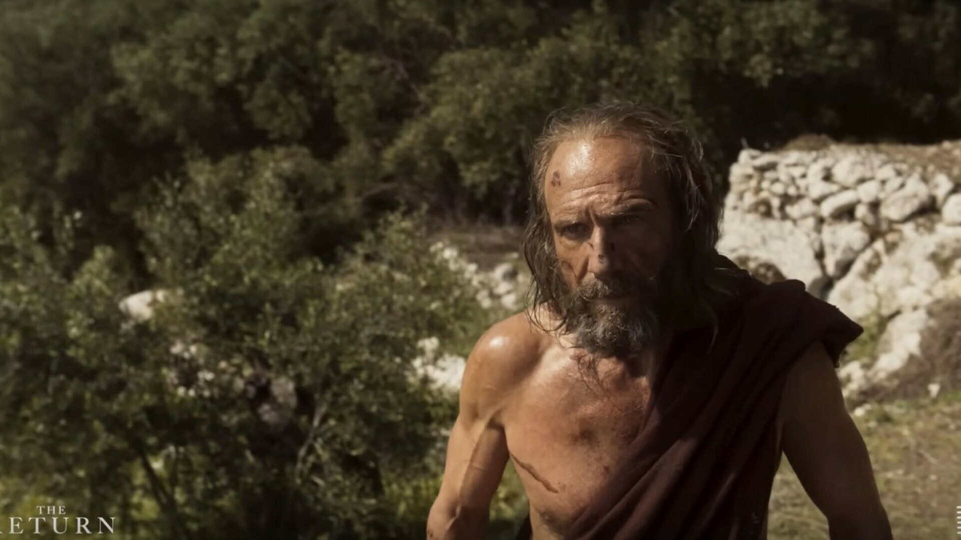 Znate li tko je ovo? Isklesani torzo u 63. godini i neuredna brada pretvorili su ga u drugu osobu!