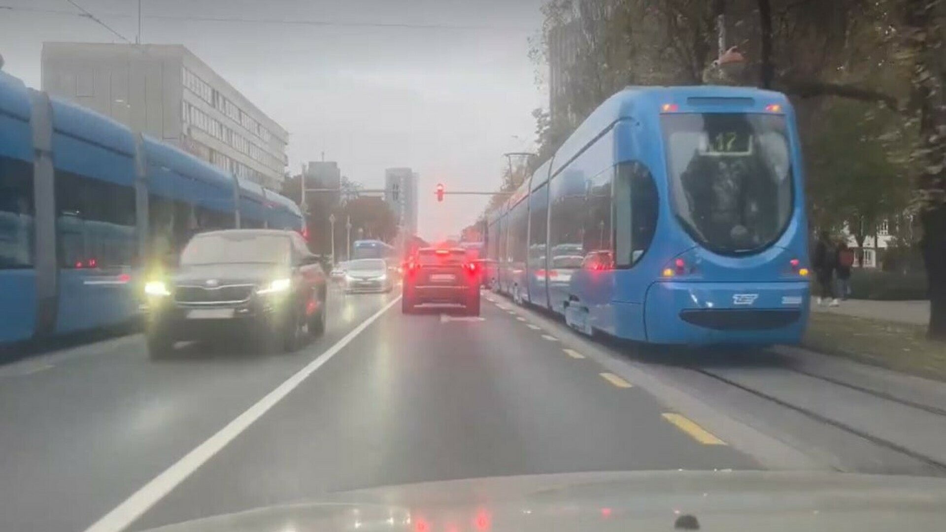 Stali tramvaji u najprometnijoj ulici: Doznajemo o čemu je riječ