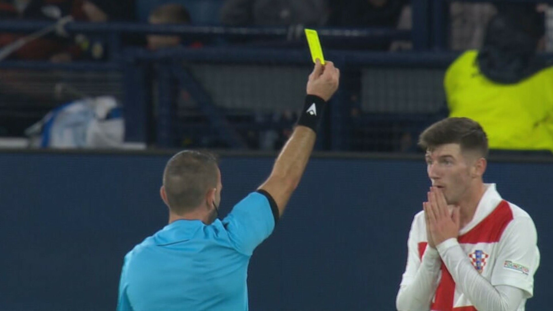 VIDEO Prvi Sučićev žuti još je dvojbeniji: "Ovo se ne bi sudilo niti u ...