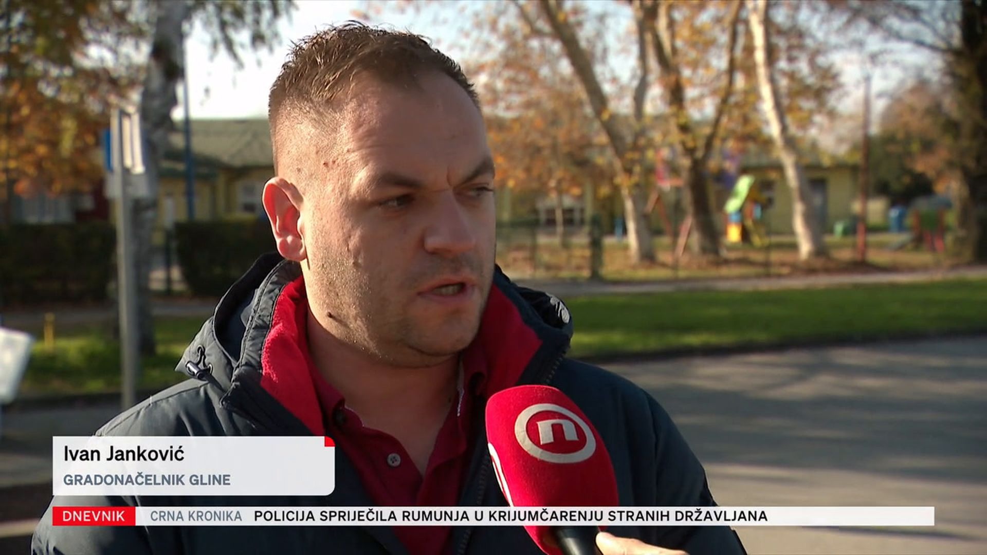 Pucnjava kod osnovne škole u Glini