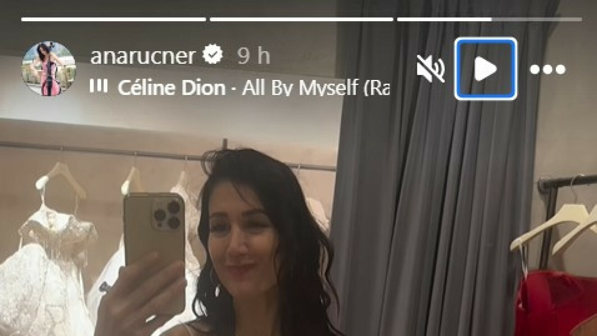 Ana Rucner 2025. dočekala u bikiniju, javila se s egzotične lokacije pa ...