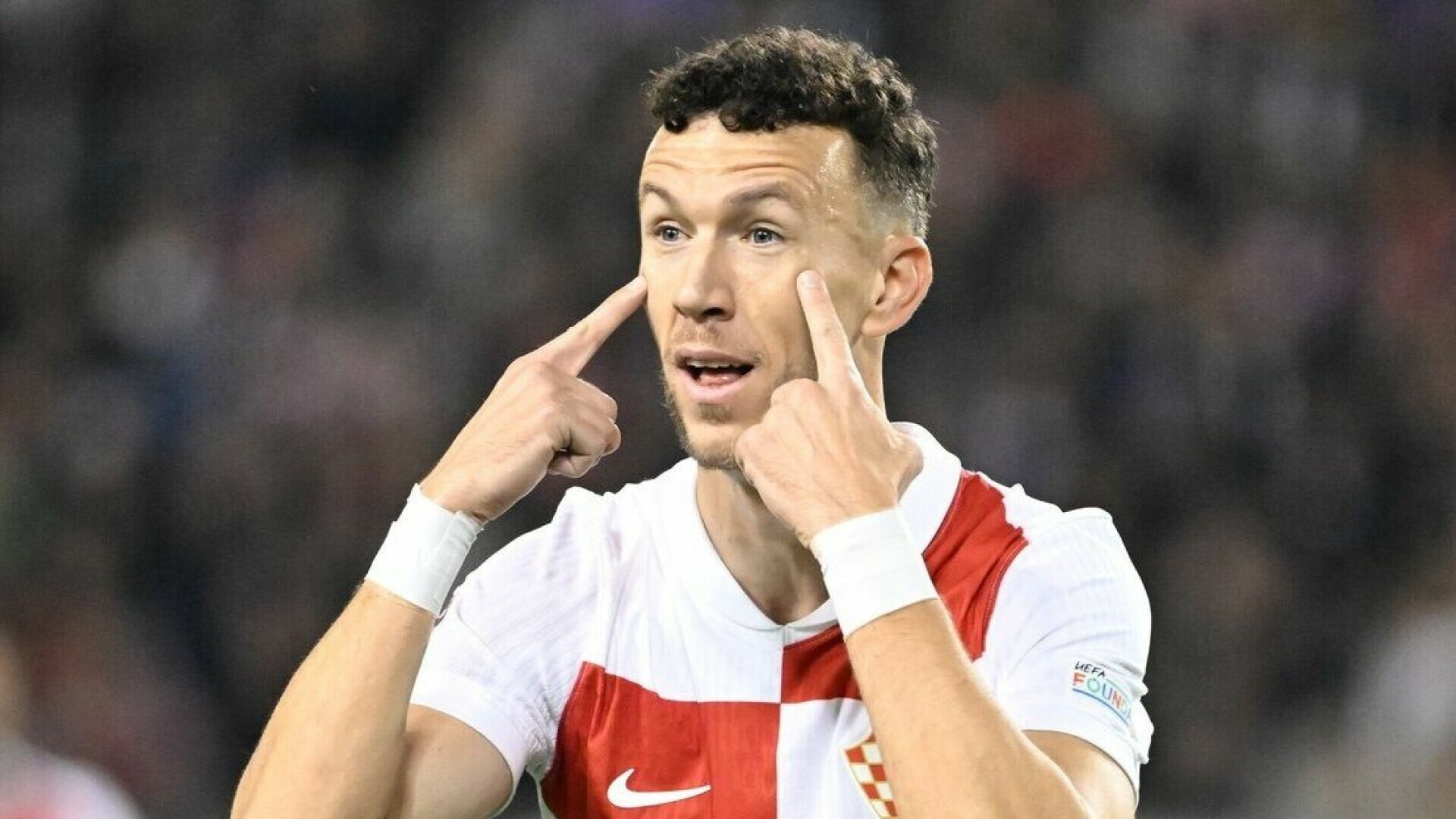 VIDEO Ovako je Perišić dočekan na Poljudu: Jedni mu zviždali, drugi ...