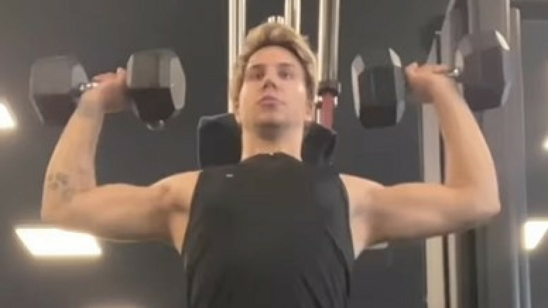 Naš influencer otkrio je tajnu drastične transformacije svoga tijela ...