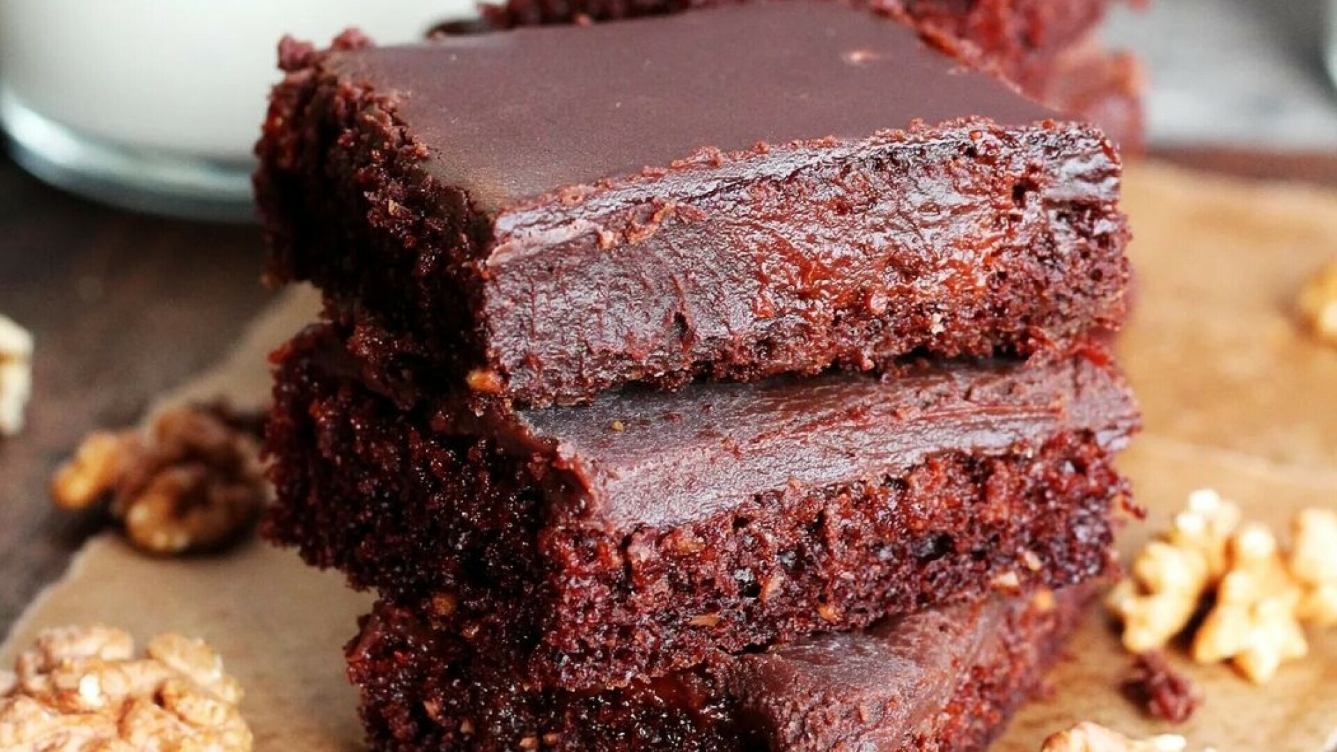 Recept za najsočniji čokoladni kolač bez jaja, baš je za preporuku