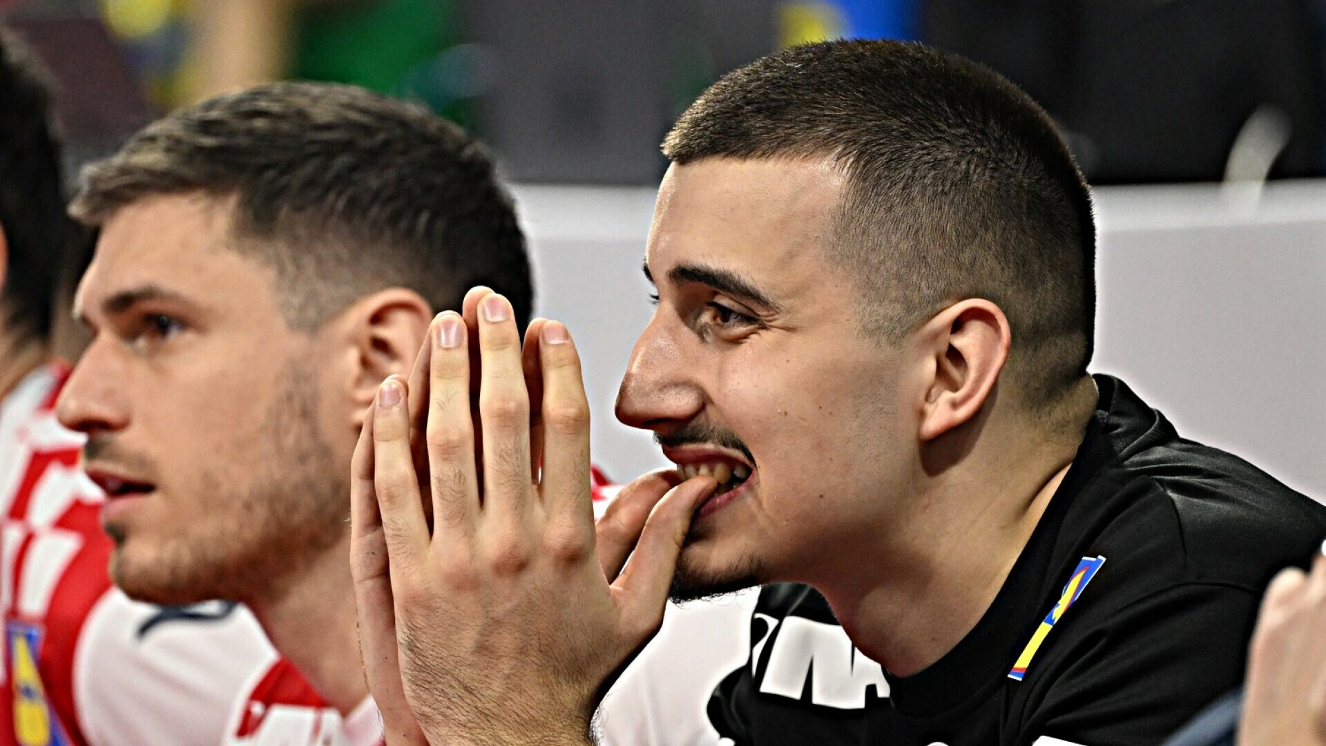 Cure novi detalji: Matej Mandić operiran nakon teškog nokauta bivšeg ...
