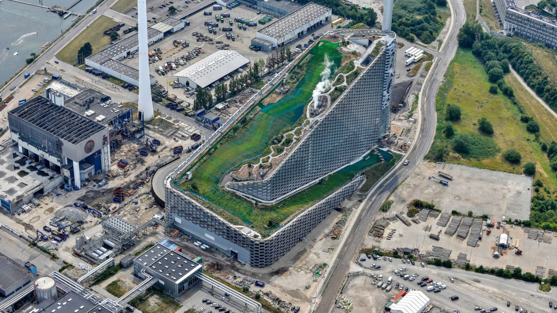 U zemlji bez brda i planina: Je li ovo najljepša spalionica otpada na ...