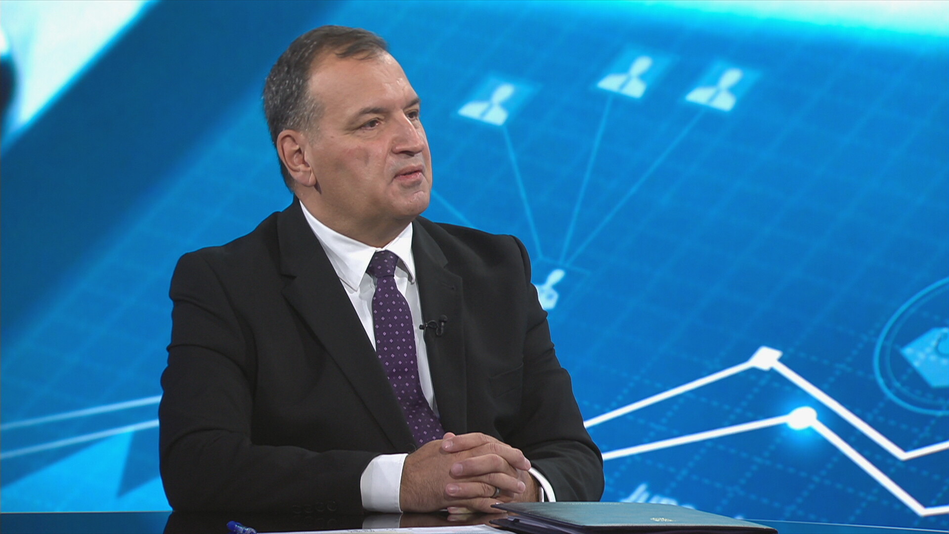 Beroš ekskluzivno za Dnevnik Nove TV o velikoj reformi zdravstva i (pre)dugim listama čekanja ...