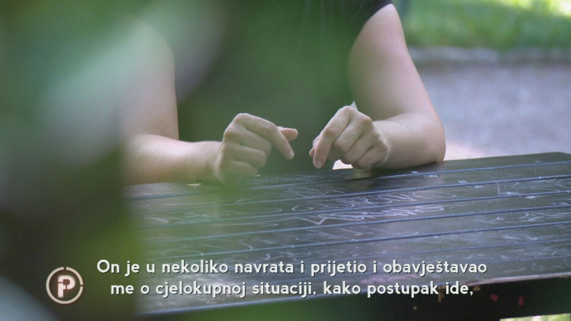 SKANDALOZNO Suradnica Ureda za socijalnu skrb pomagala ocu s nizom prijava da dobije djecu ...