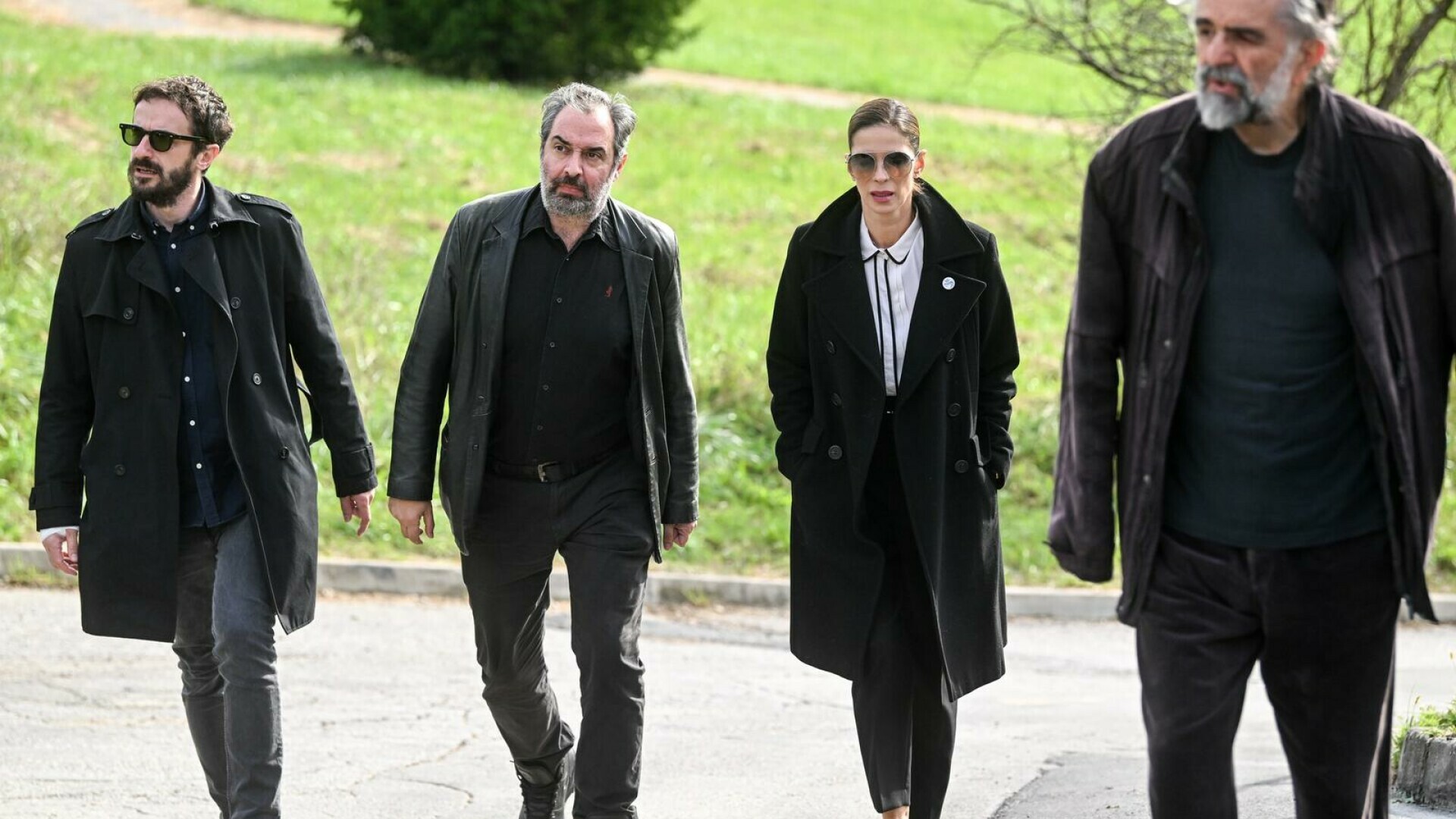 Brojni poznati kolege i prijatelji došli su na vječni počinak ispratiti ...