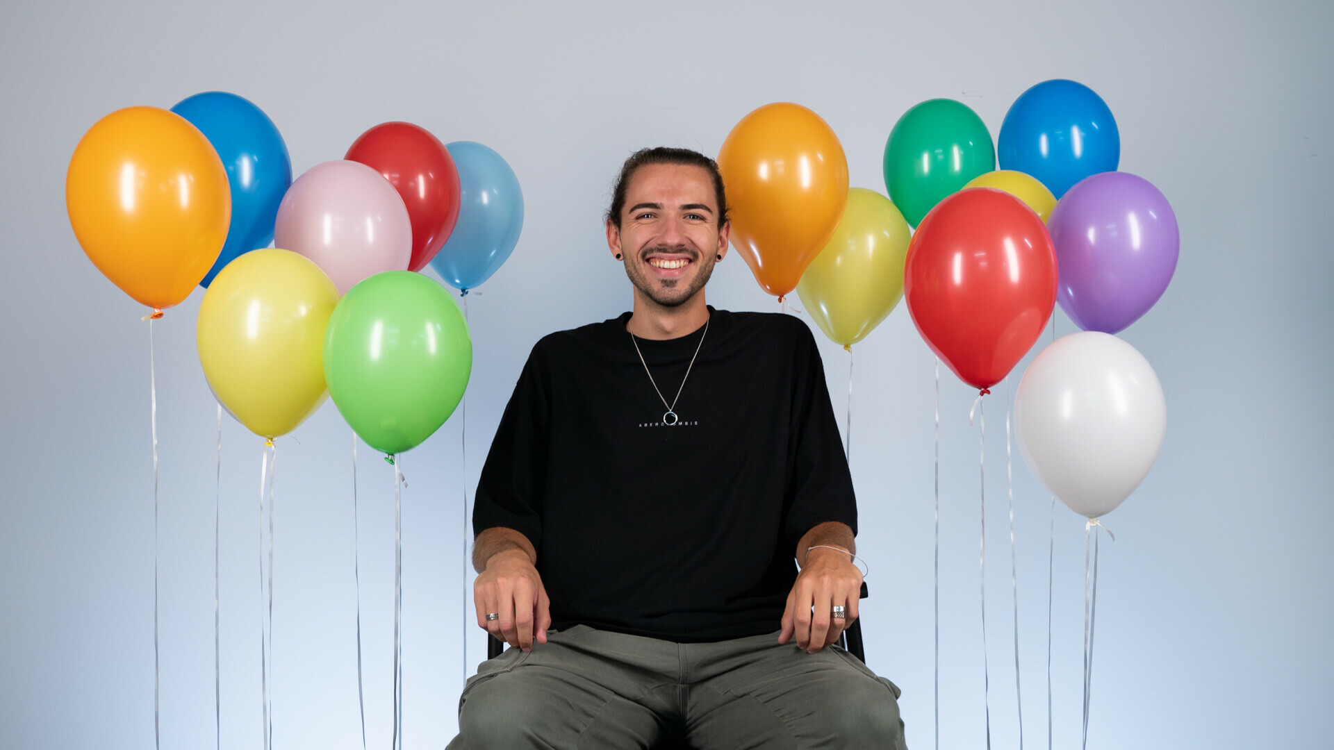 Odglumio nam je balkansku mamu, zapjevao i otkrio par stvari o sebi – evo 'ko je Niko!