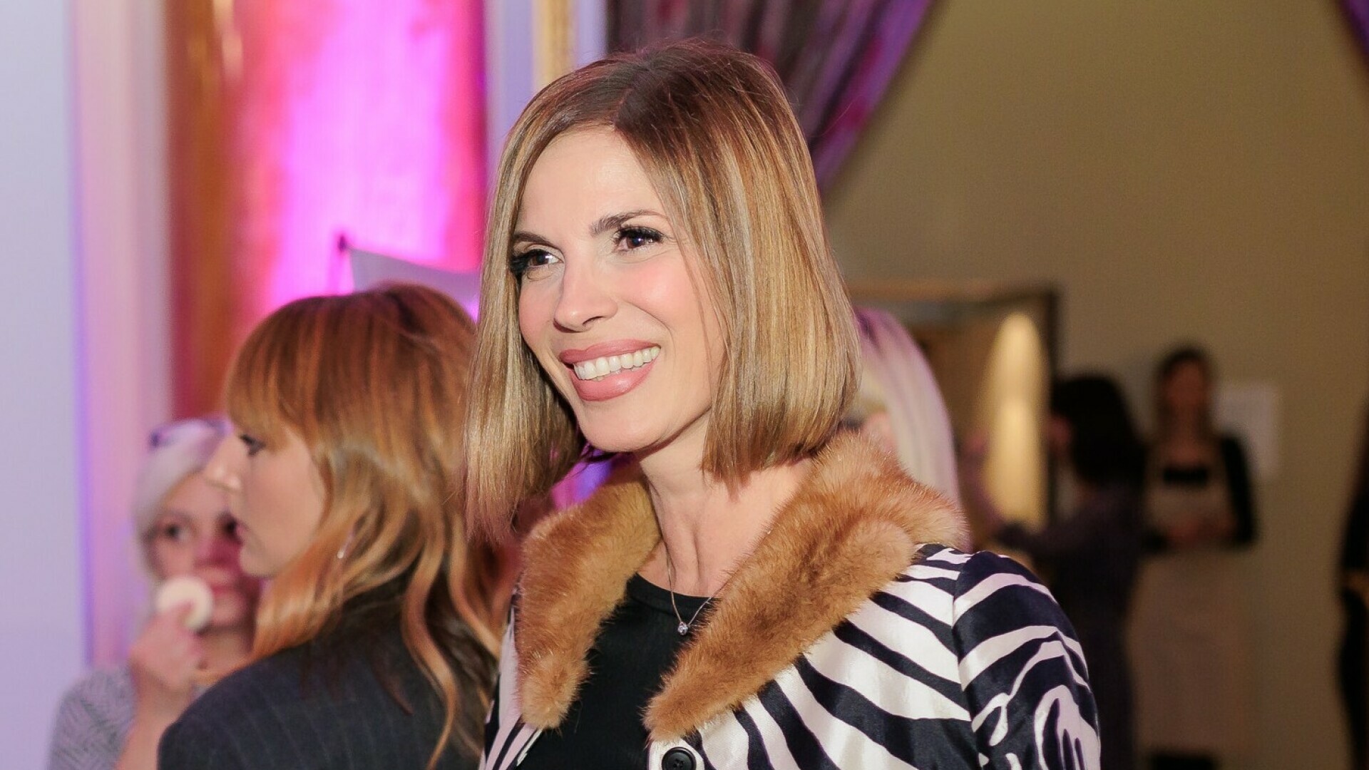 Diva nad divama: Bojana Gregorić Vejzović u maminoj haljini i 20 godina ...