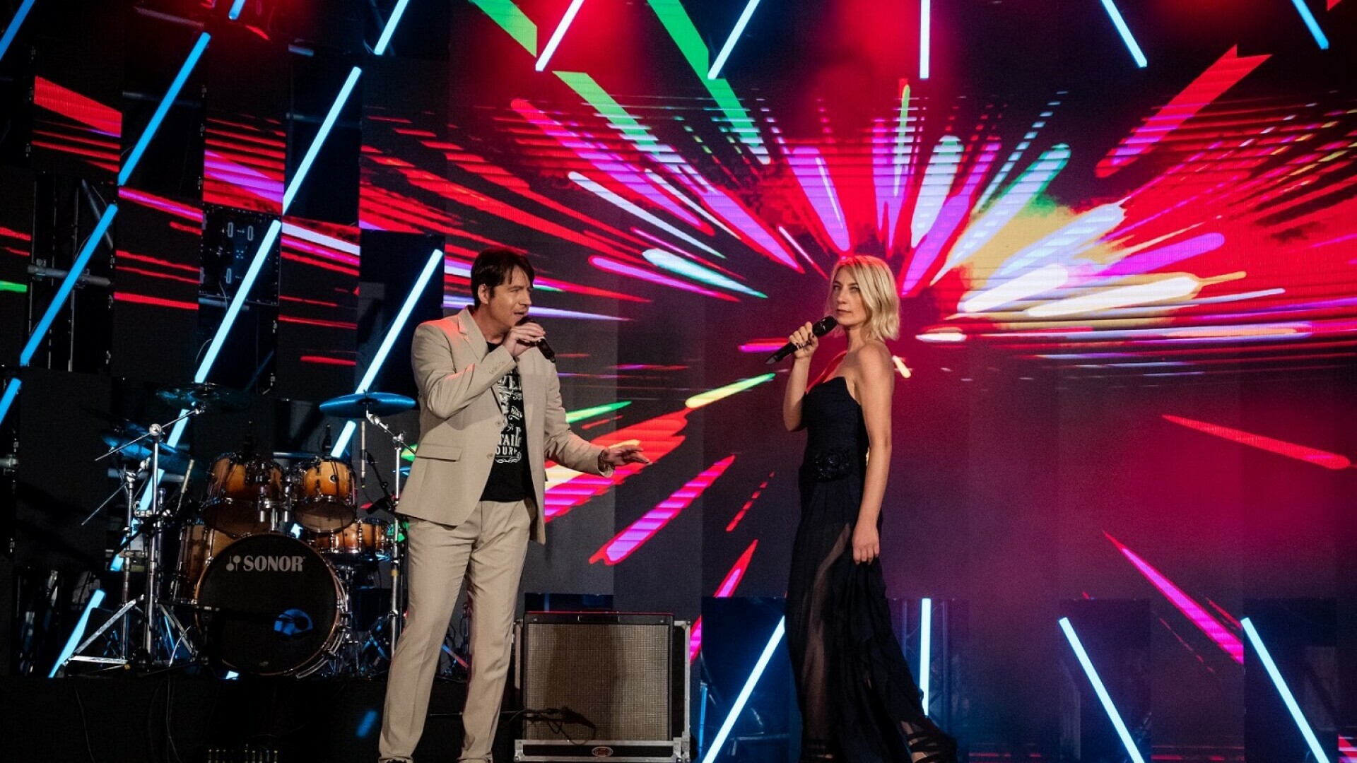 Boris Novković na svom koncertu rasplamsao glasine o razvodu od 25 ...