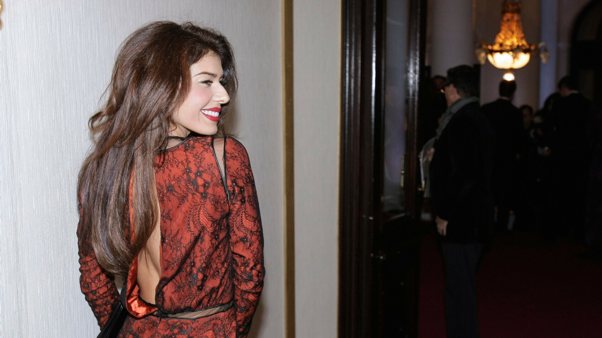 Otac Dolores Lambaše na grobu glumice 11 godina poslije njezine smrti ...