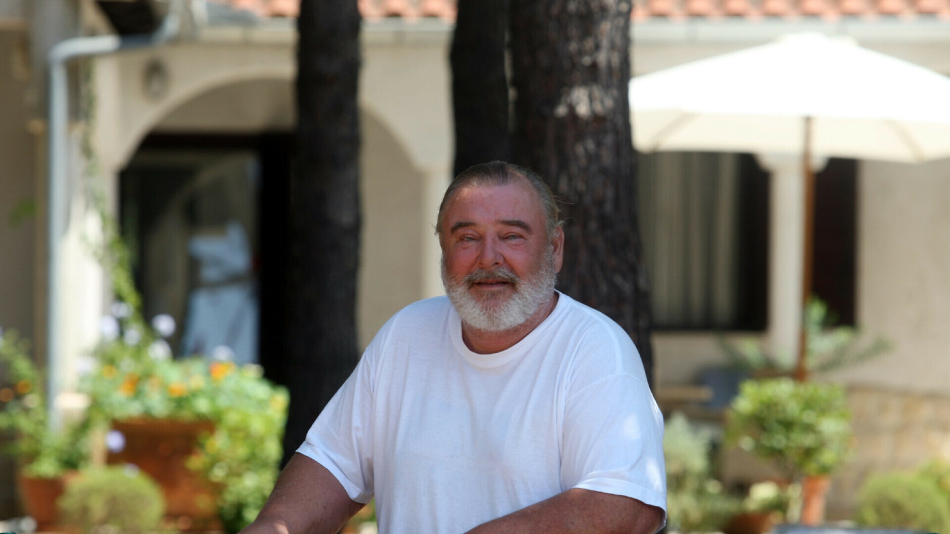 Znate li tko je na fotografiji? Pamtimo ga po ulozi u humorističnoj ...