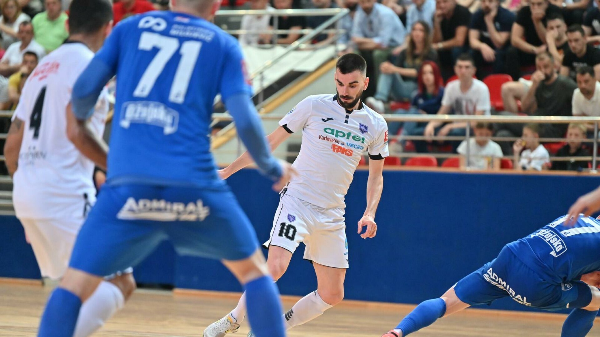 Bio je jedan od najtrofejinijih hrvatskih igrača futsala, 11 puta ...
