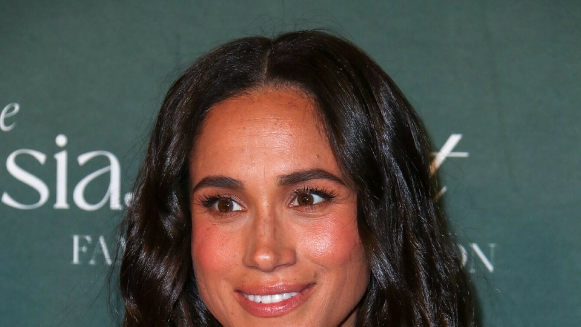 Meghan i Harry nakon dugo vremena pokazali svoju dječicu, svi su ...
