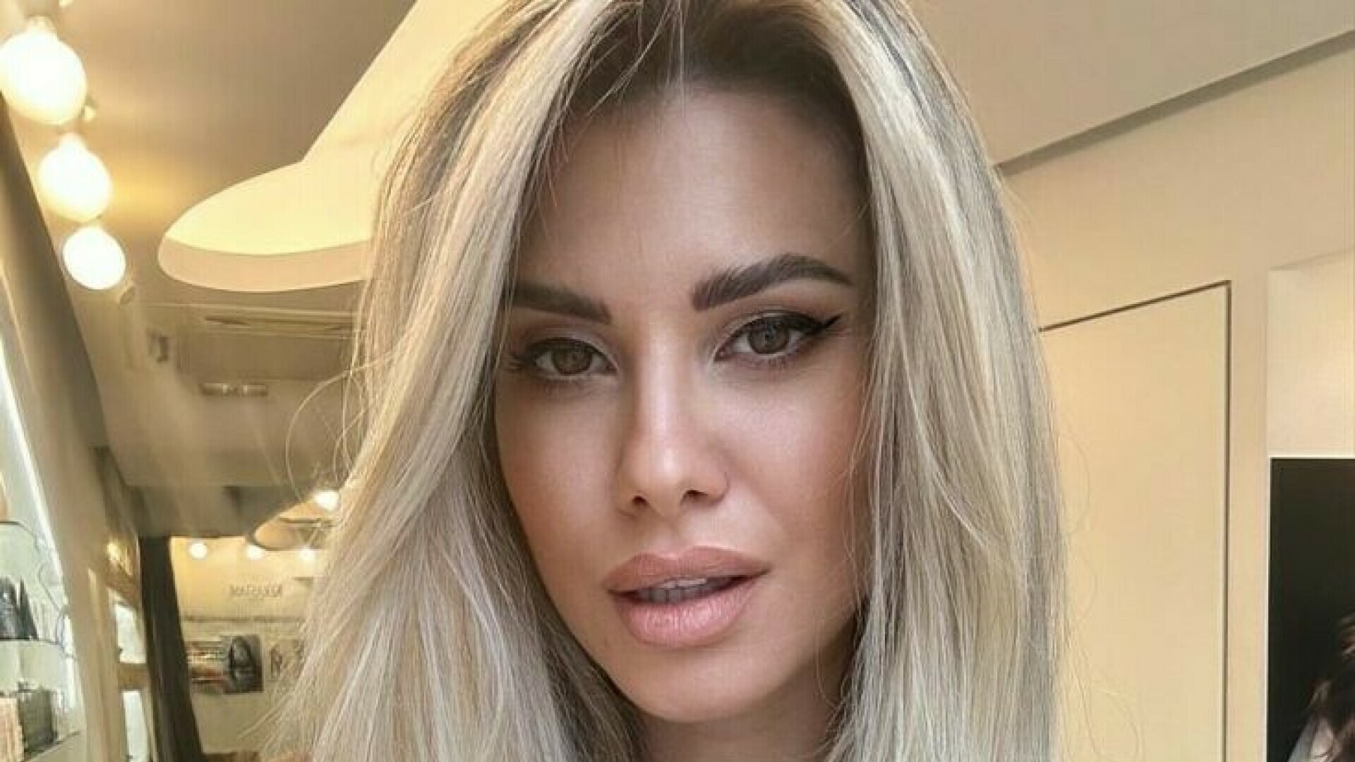 Ecija Ivušić pohvalila se preslatkim fotkama sa sinčićem pa otkrila na ...