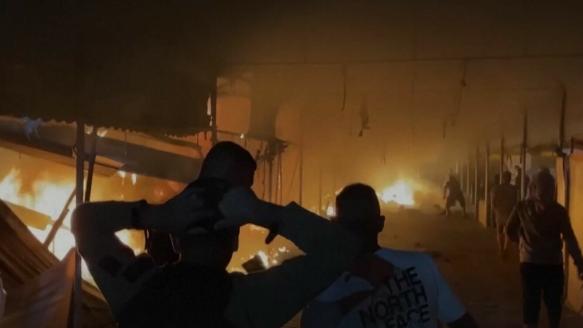 UZNEMIRUJUĆI VIDEO Stravični detalji izraelskog napada na bolnicu u kojem su ljudi izgorjeli do ...