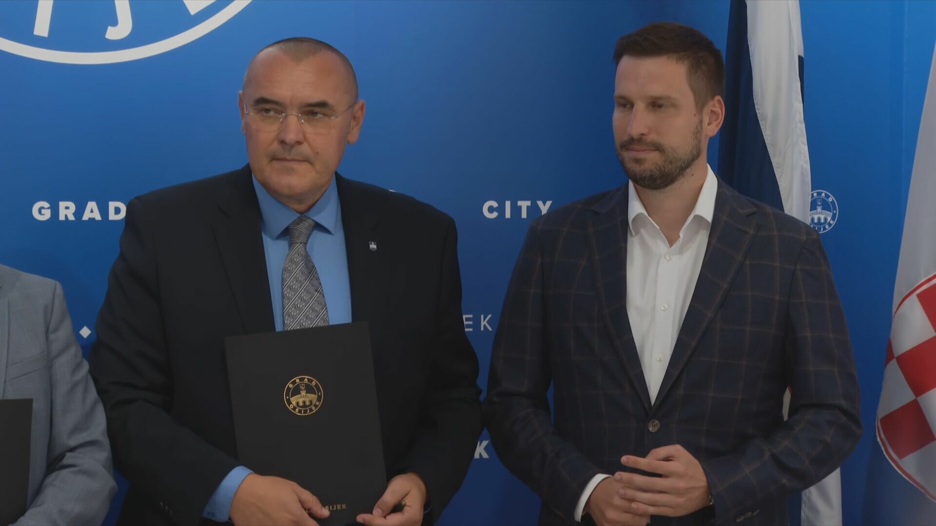 Vozio pijan, izazvao nesreću pa pobjegao. No, i dalje je član našičkog HDZ-a: "Što je drugo ...