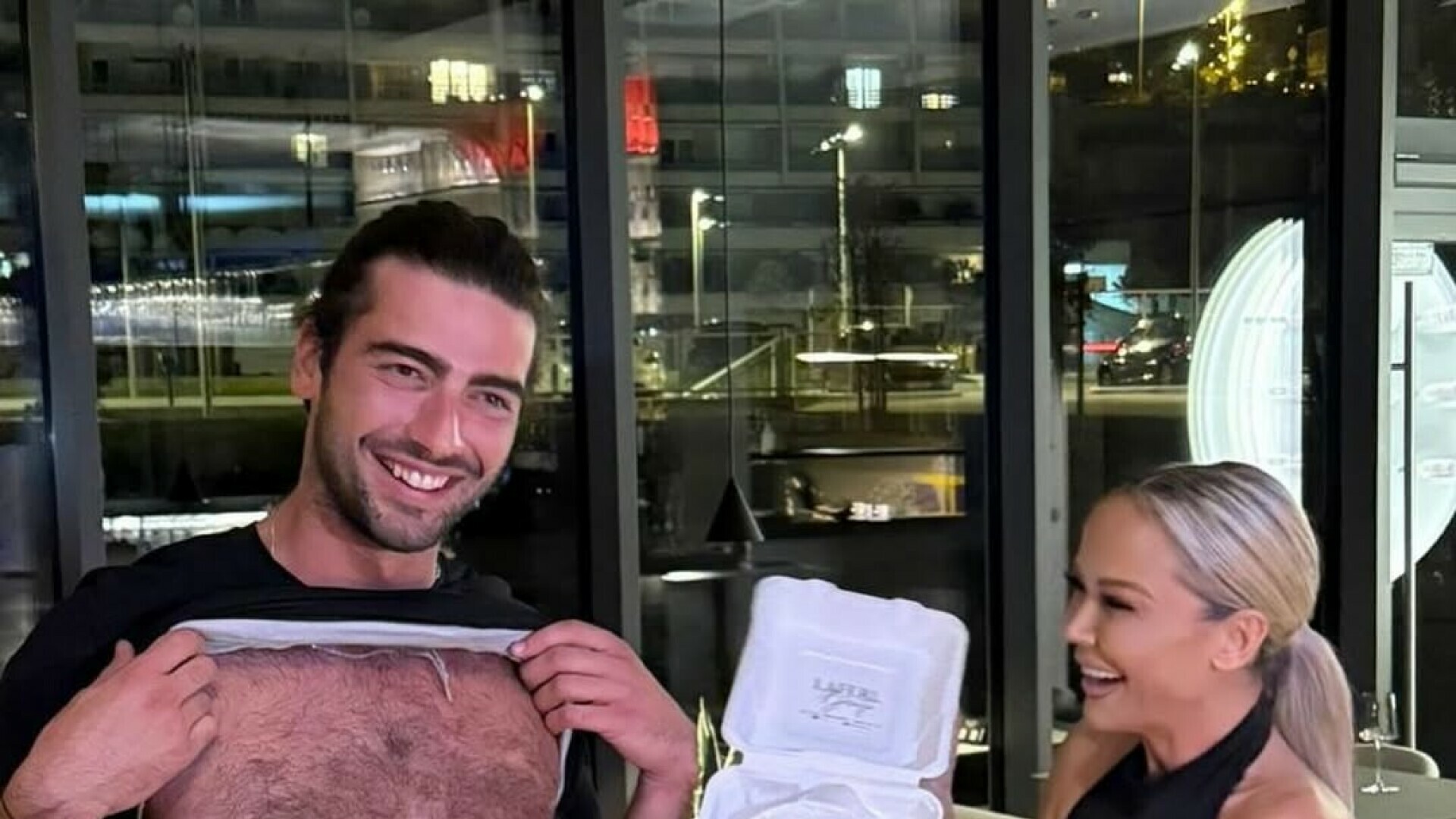 Maja Šuput pokazala što je partneru Šimi poklonila za rođendan!