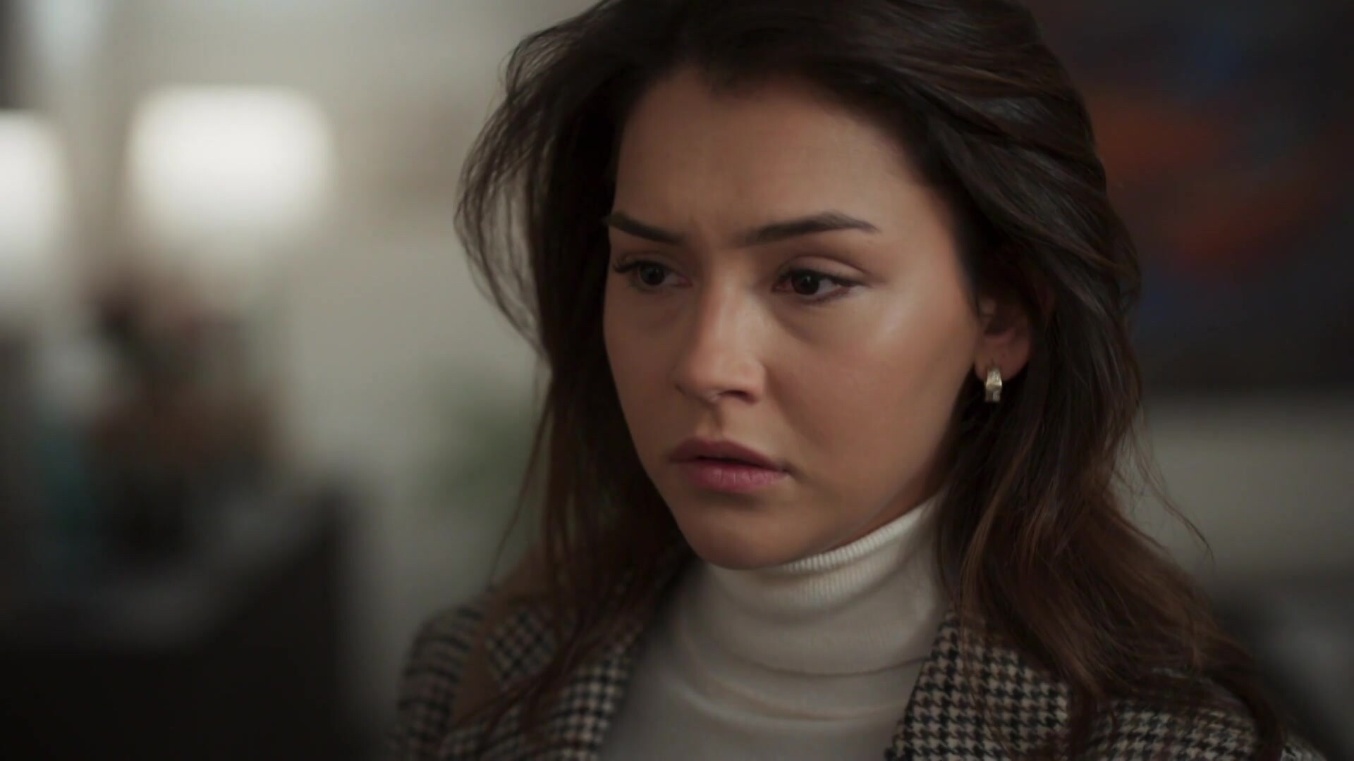 Skrivena sudbina: Majka ne podržava njenu odluku