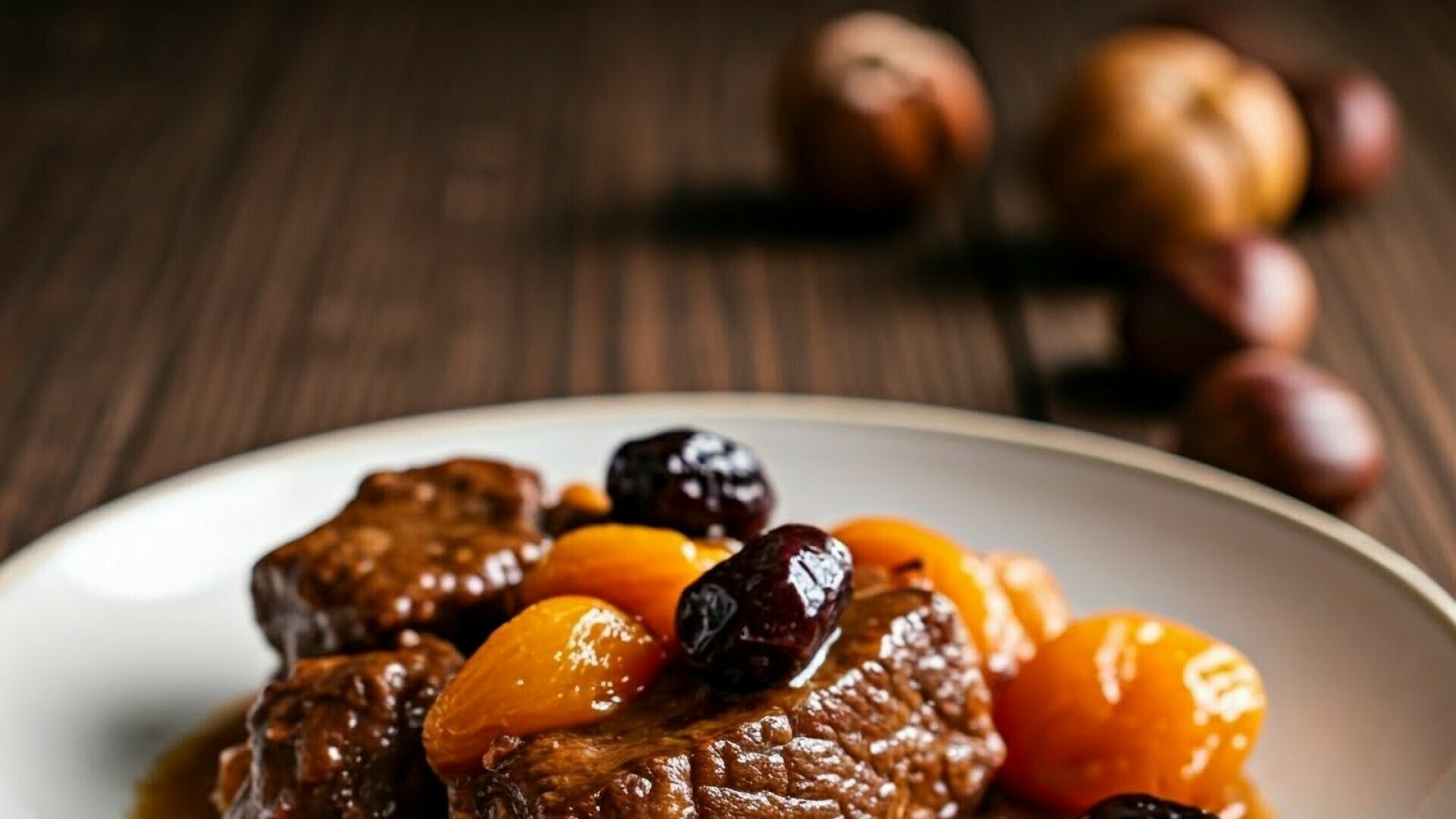 Kada se u loncu susretnu Francuska i jesen: Recept za juuneći gulaš s ...