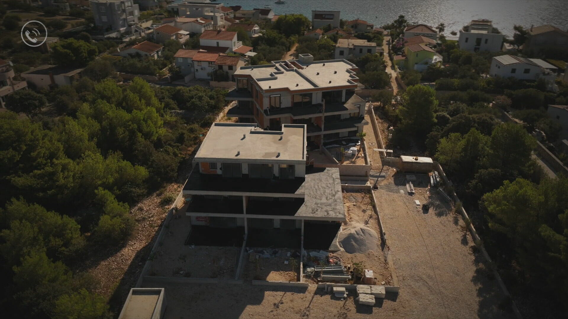 Nastavlja se devastacija u dalmatinskom raju! Investitor ilegalno ...
