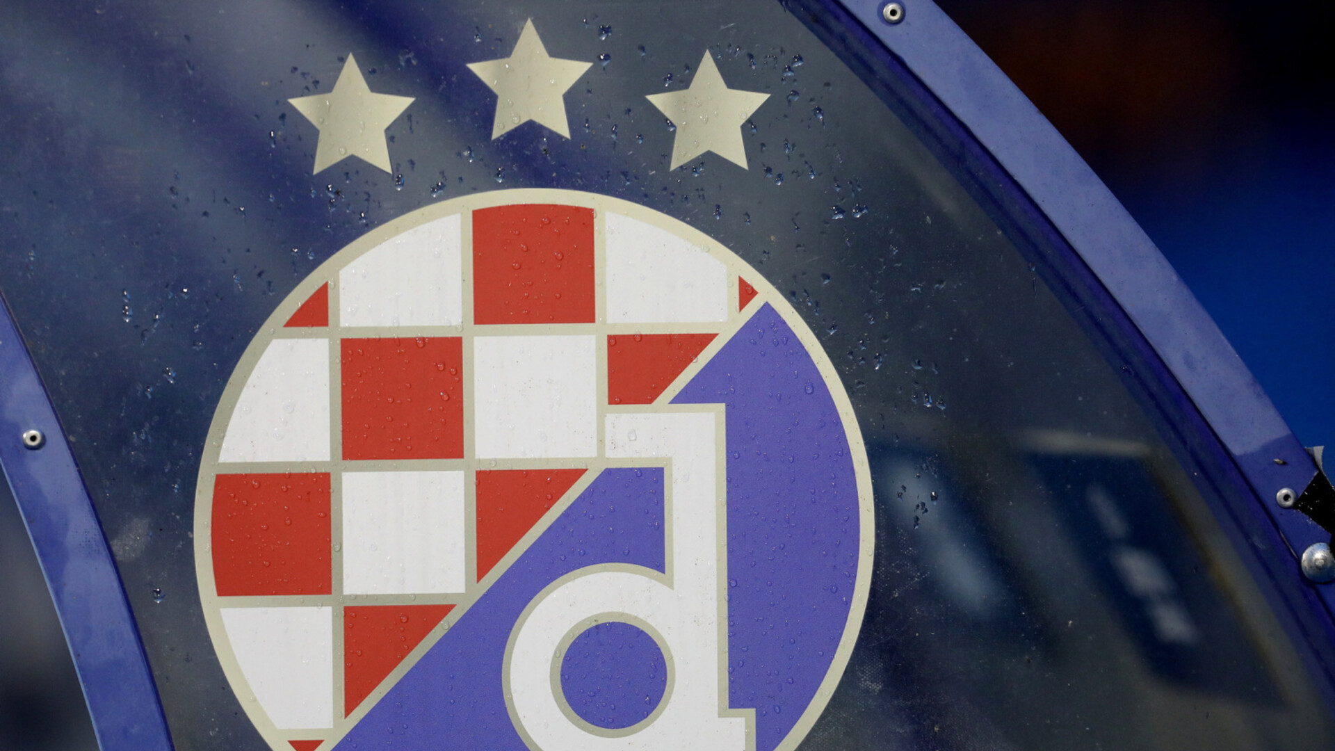 Mundo Deportivo tvrdi: Barcelona dogovorila igrača Dinama, poznata je i ...