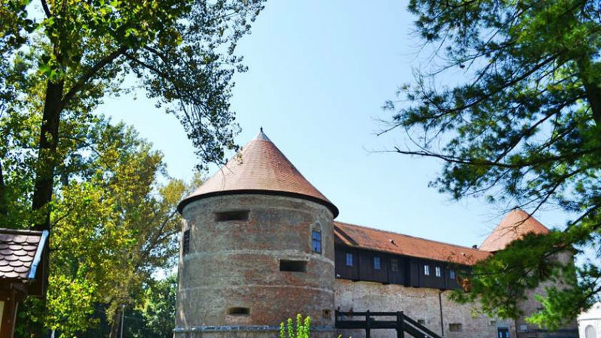 Sisačka tvrđava: Ljepotica s tri kule na ušću Kupe u Savu