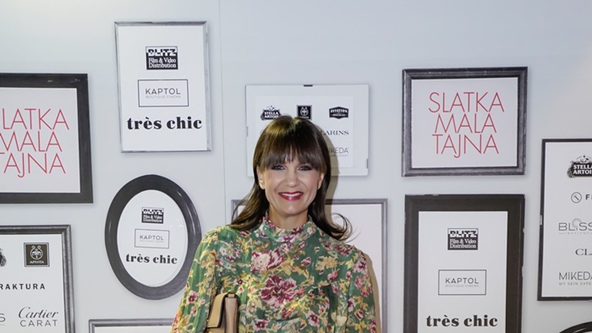 Ne skida osmijeh s lica: Nakon bračnog kraha bivša misica nastavlja sa ...