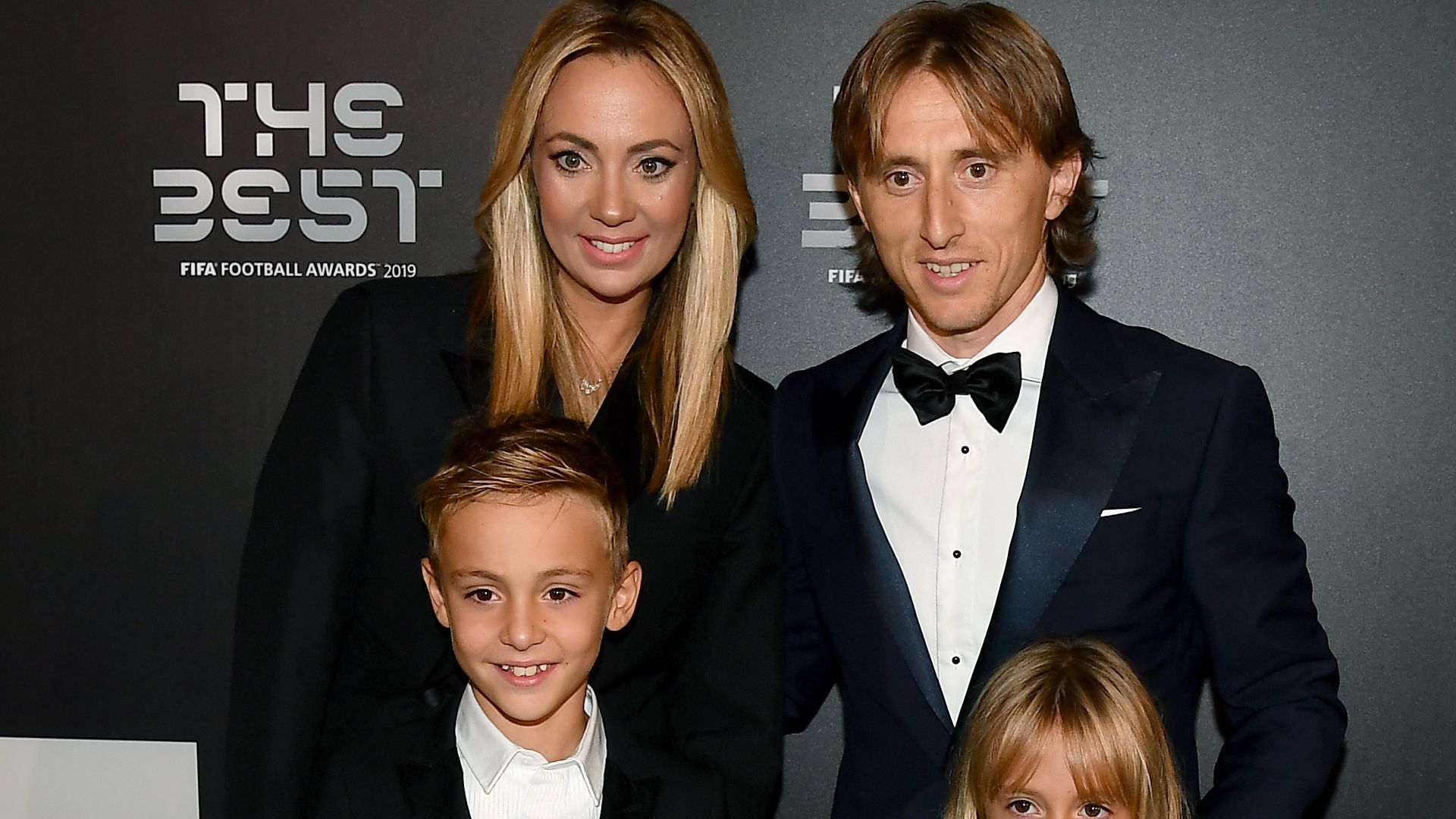 Novo veliko priznanje za hrvatskog kapetana: Modrić u momčadi godine!