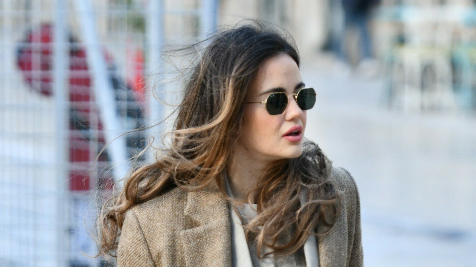 Fantastični kaput Adriane Ćaleta-Car rado bismo imali u svom ormaru