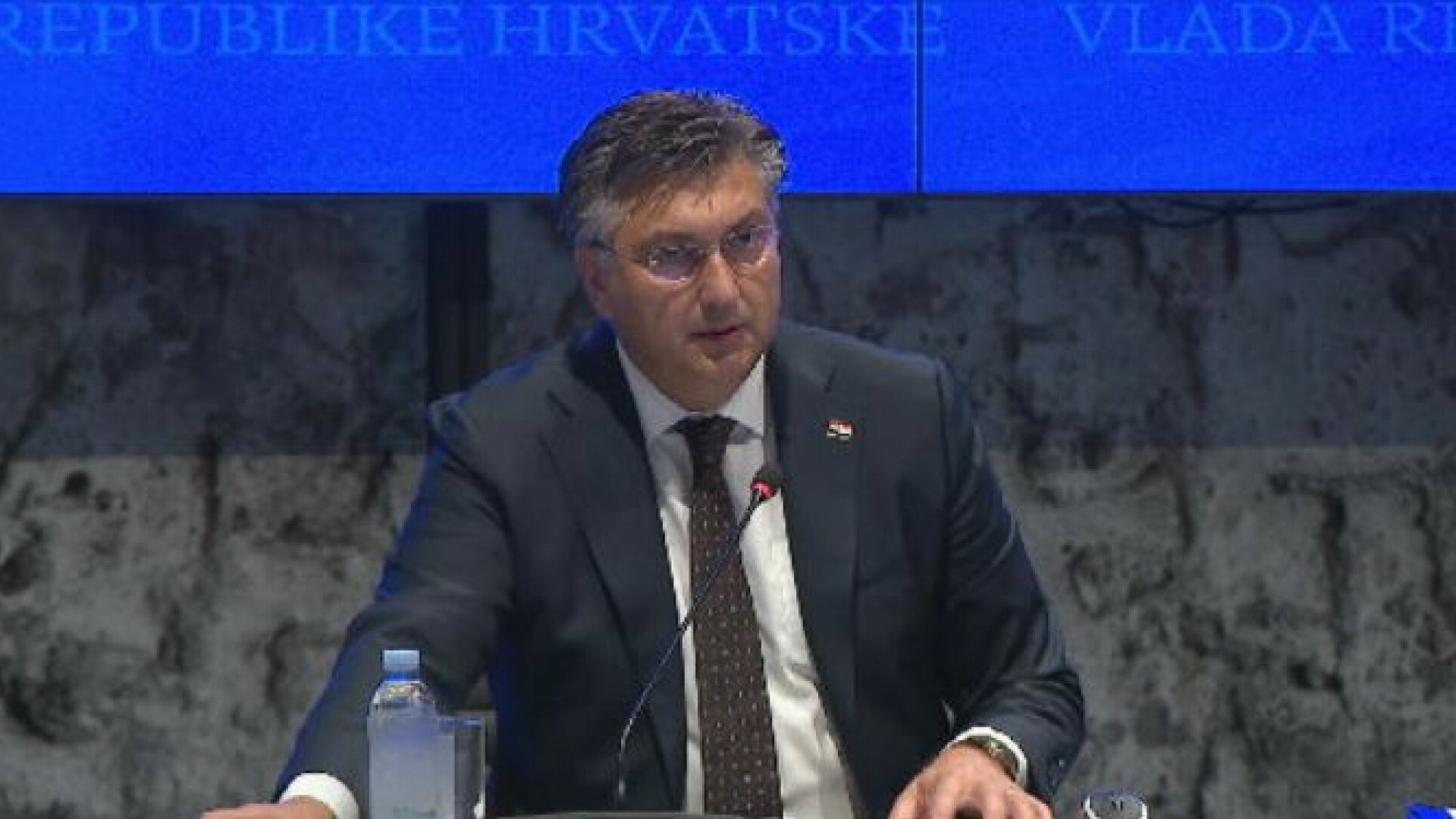Plenković: ''Politika ove Vlade nije žica na granici, to su lažne teze"