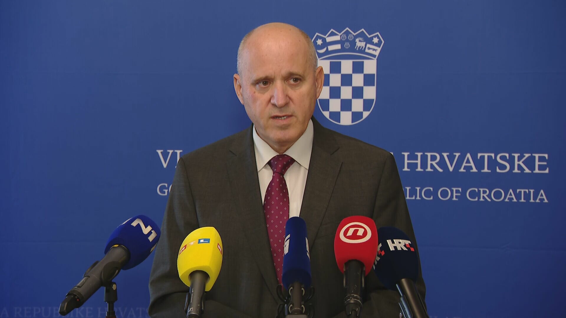 Bačić nakon koalicijskog sastanka: "Nije bilo govora o Barbariću ...