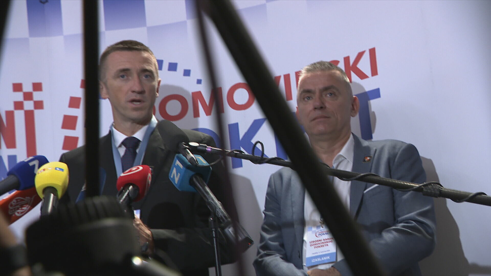 DP otkrio da vodi pregovore s potencijalnim pojačanjima. Peternel ...