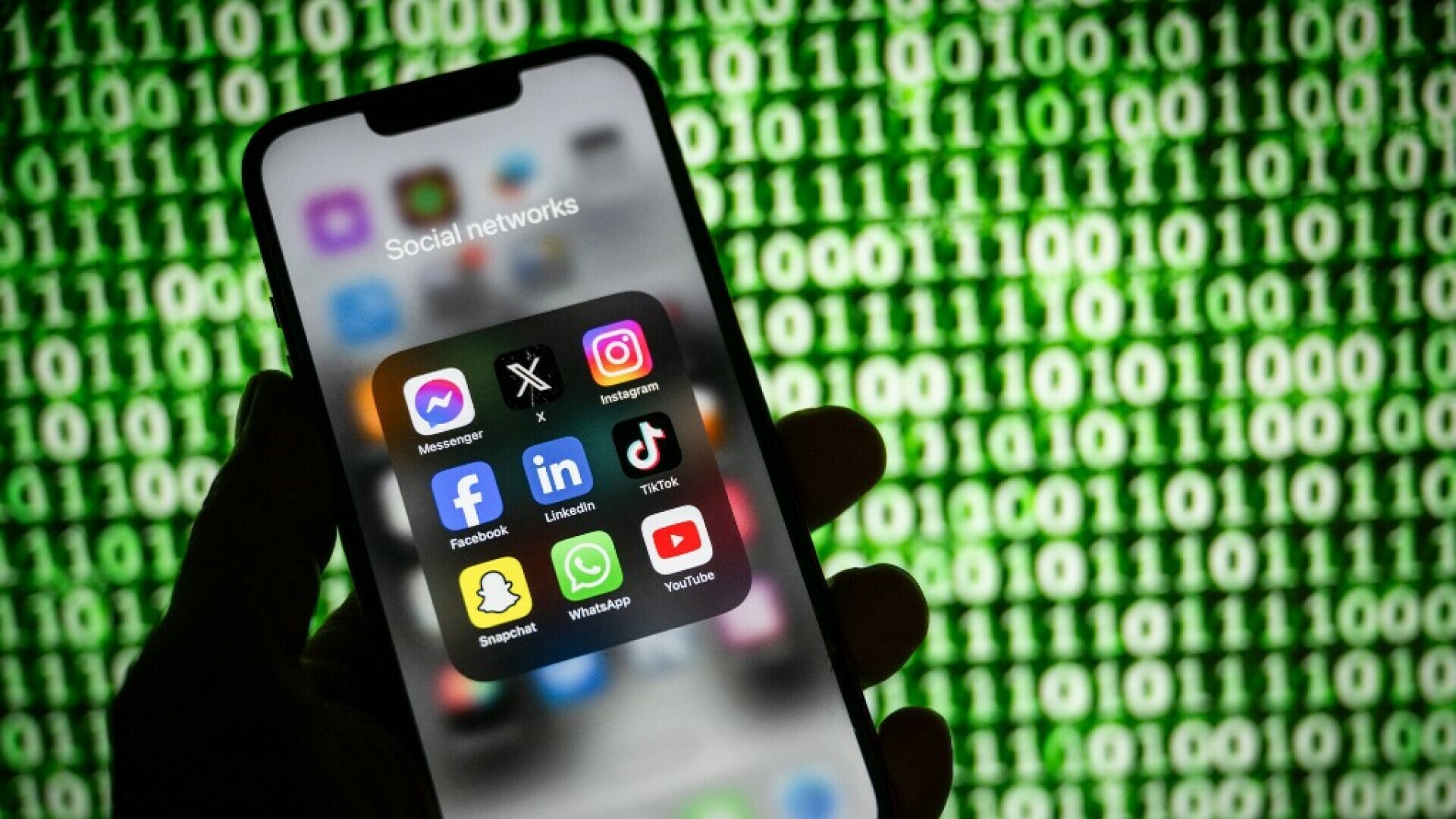 Predlažu zabranu društvenih mreža mlađima od 16 godina: Na udaru ...