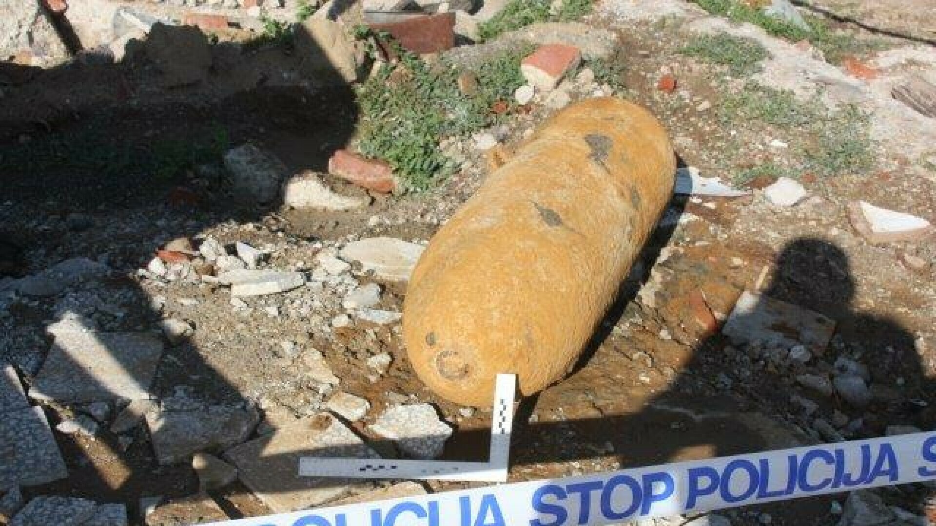 FOTO Pogledajte fotografije: Kod Nove Gradiške uništena avionska bomba iz Drugog svjetskog rata