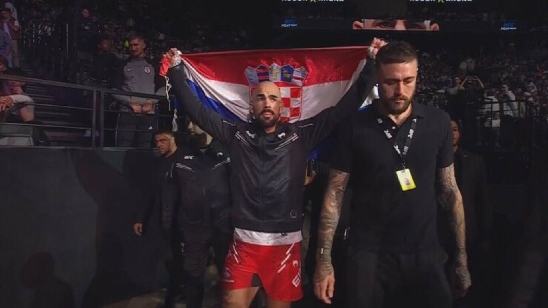 VIDEO Pogledajte ulazak Ivana Erslana do UFC borilišta uz pjesmu Marka ...