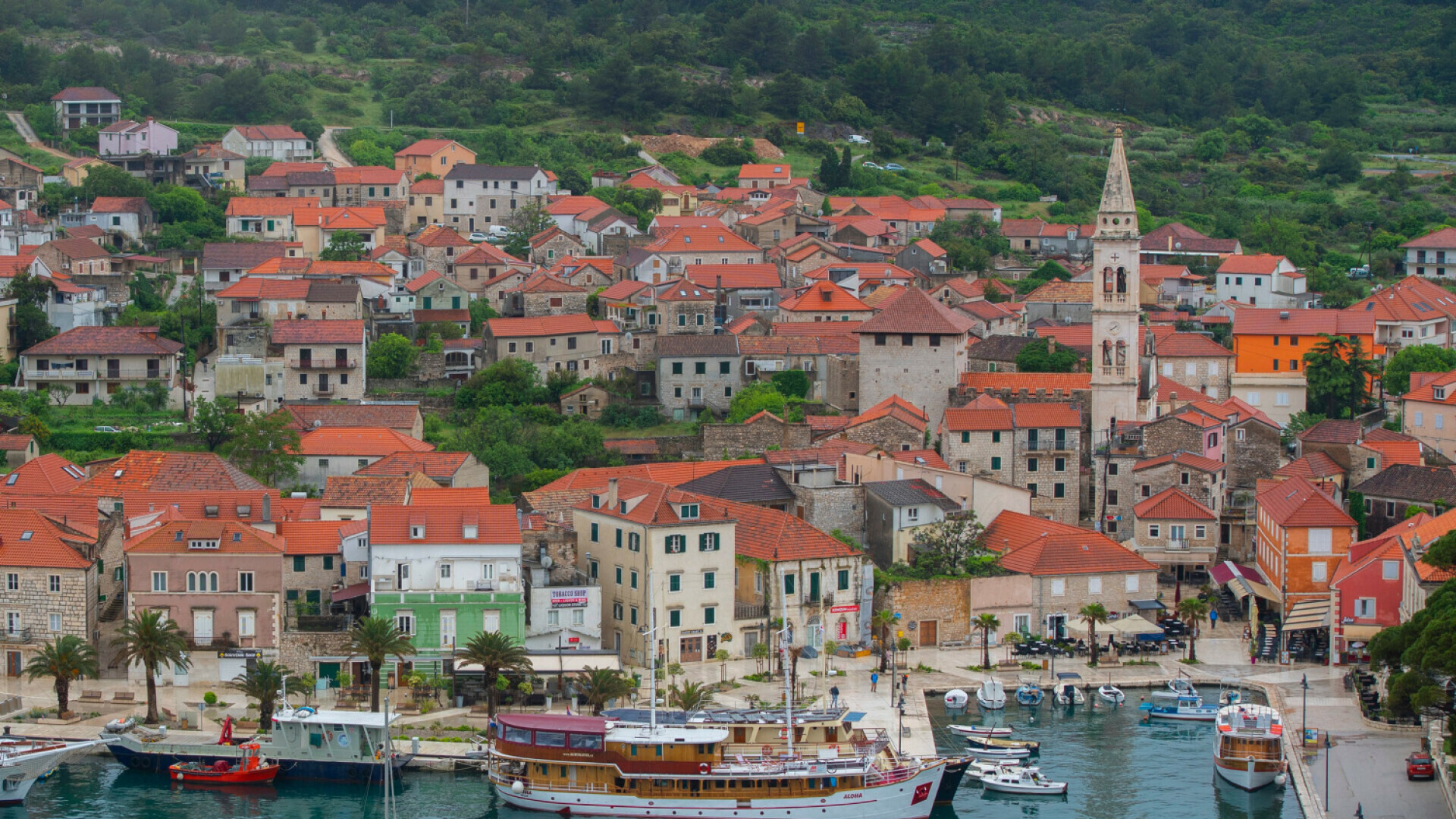 Žele izgraditi hostel za 800 stranih radnika u mjestu koje ima 1600 stanovnika: "To ne može proći"