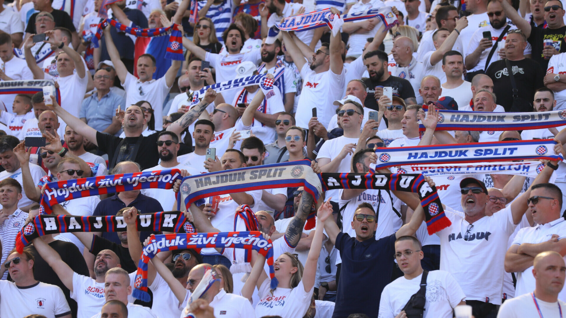 Počela prodaja ulaznica: Evo koliko trebate platiti za gledati veliki derbi Hajduk - Dinamo