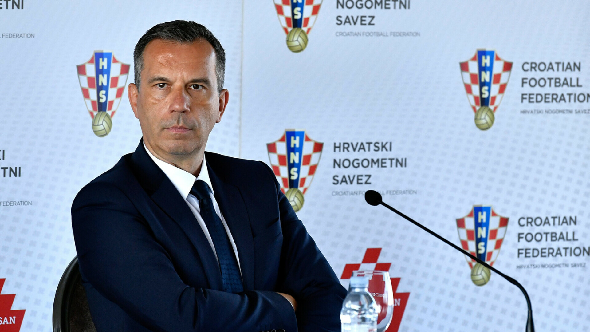 Svetina ostaje u HNS-u: Ima golemu plaću i otpremninu, pritisak Dinama ...