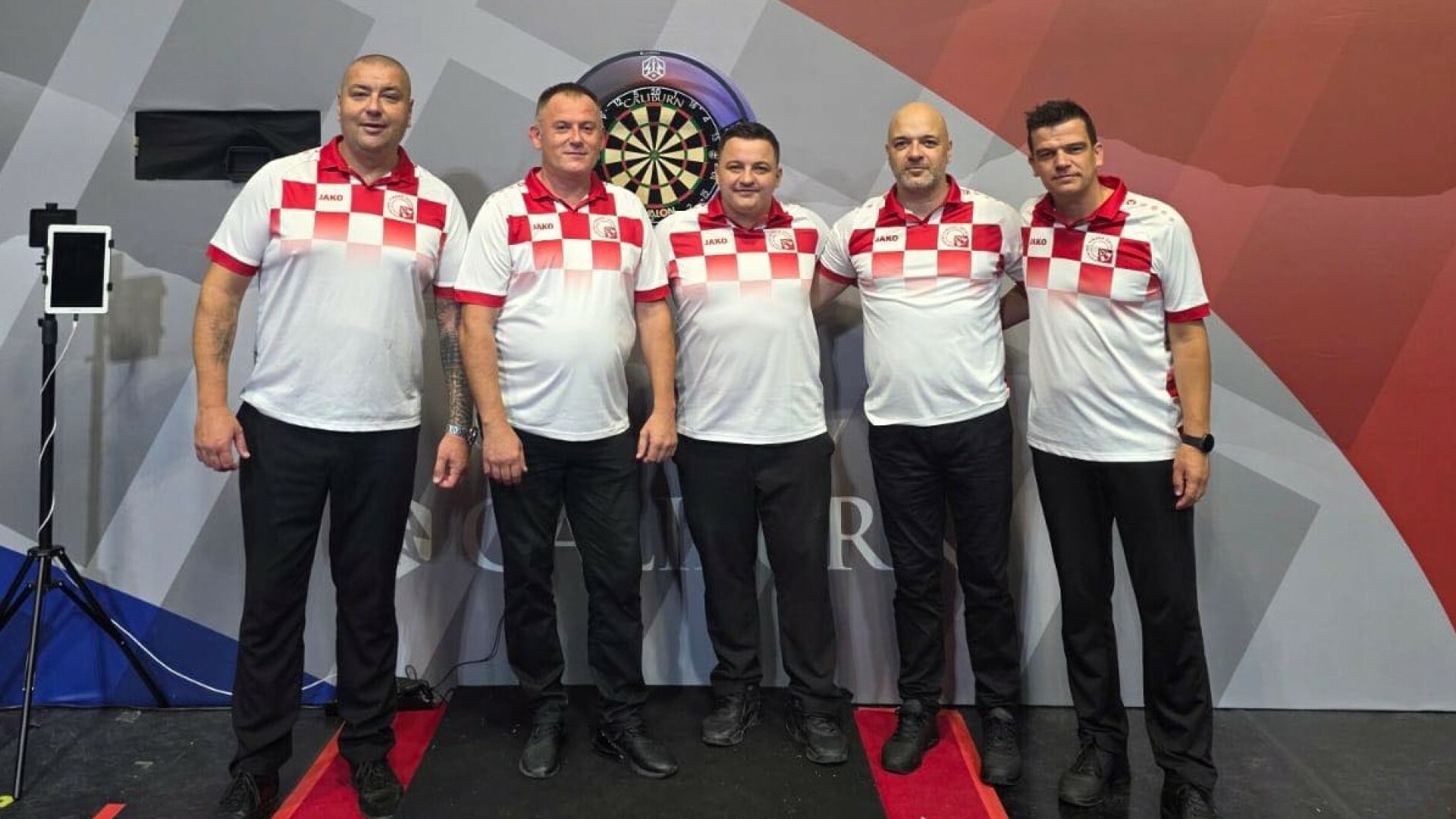 Hrvatska pikado reprezentacija fenomenalna na WDF Svjetskom prvenstvu, ostali na korak do finala