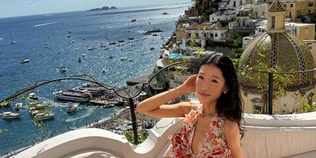 Zbog nerealno luksuznog života postala je hit na TikToku, prati je više ...