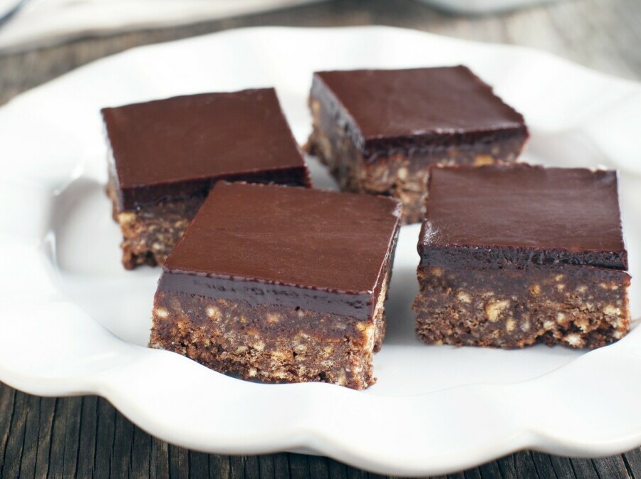 Bez pečenja: Recept za prefinu blagdansku roladu bez grama brašna i jaja