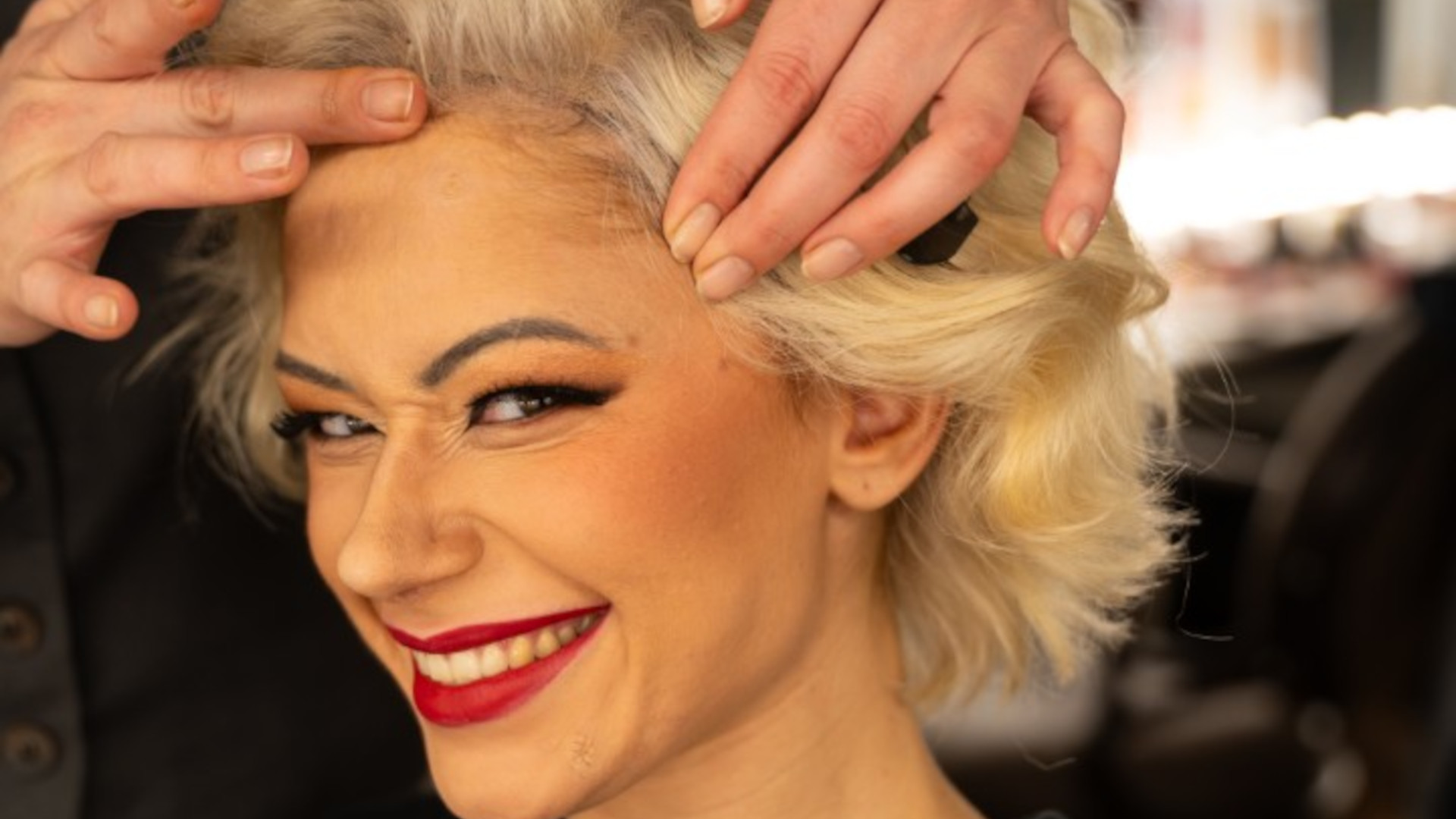 Gljiva 'kaznila' Marcelu, Devin planira nadmašiti eurovizijsku zvijezdu, a Igor izvodi pjesmu ...